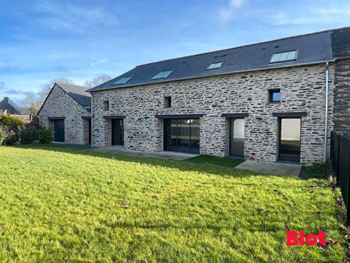 Maison à vendre - Vitré, Villaudin, Le Haut Chalet, Grange - 5 pièces - 4 chambres