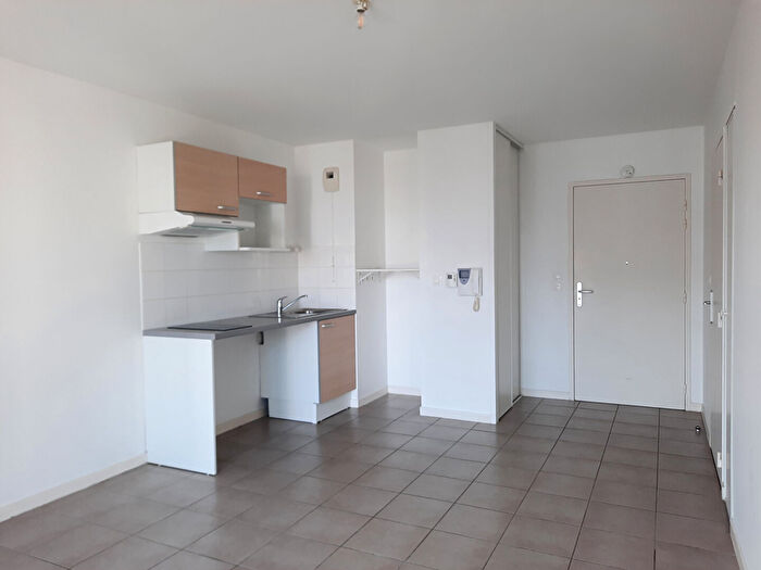 Appartement à vendre - Saint-Nazaire, Saint-Marc - 1 pièce