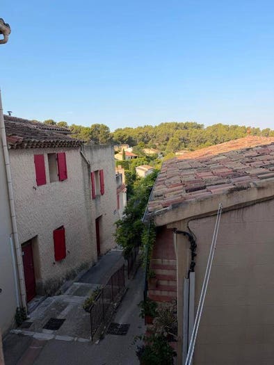 Maison 3 pièces à louer à Escaillon, Bouc-Bel-Air