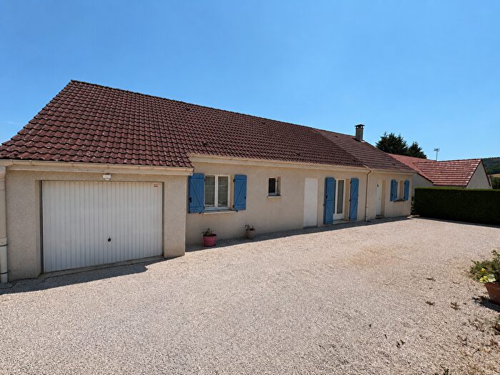 Maison 6 pièces à vendre à Nolay