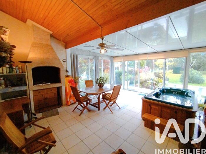 Maison à vendre - Le Pian-Médoc - 6 pièces - 5 chambres