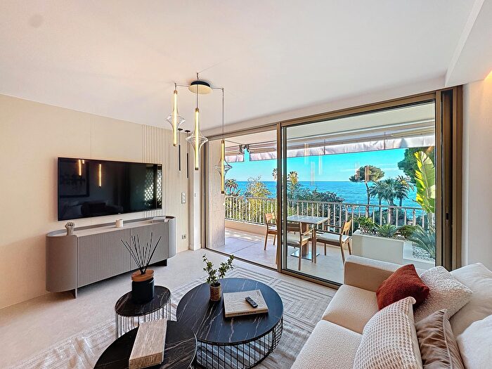 Appartement à vendre - Cannes, Pointe Croisette - 4 pièces - 3 chambres