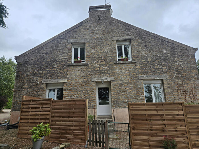 Maison 3 pièces à vendre à Camors