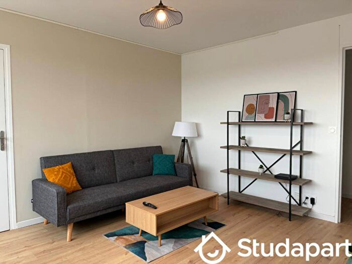 Appartement à louer - Belles Portes-Savary, Hérouville-Saint-Clair - 1 pièce - 2 chambres