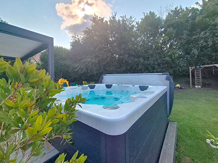 Maison à vendre - Villerville - 8 pièces - 5 chambres