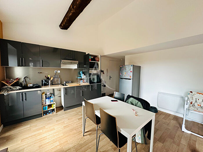 Appartement 4 pièces à Carcassonne, Cité Médiévale, Barbacane, Trivalle, à louer