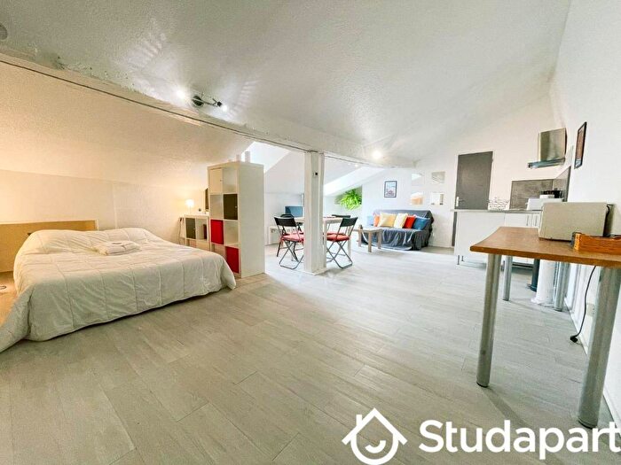 Appartement 1 pièce à louer - Centre-ville, Victor Hugo, Grenoble