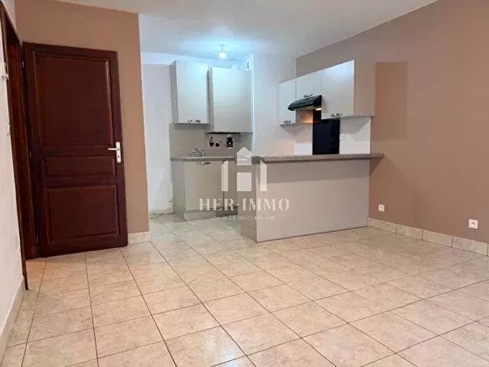 Appartement à vendre - Audun-le-Tiche - 3 pièces - 2 chambres