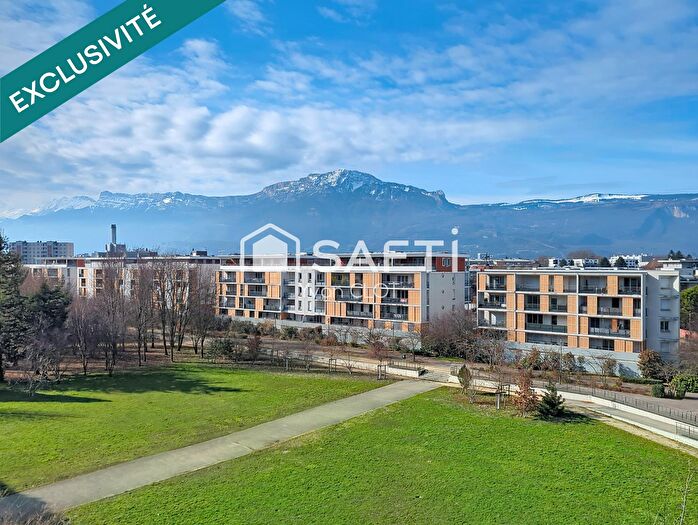 Appartement à vendre - Saint-Martin-dHères, Centre-ville - 4 pièces - 3 chambres