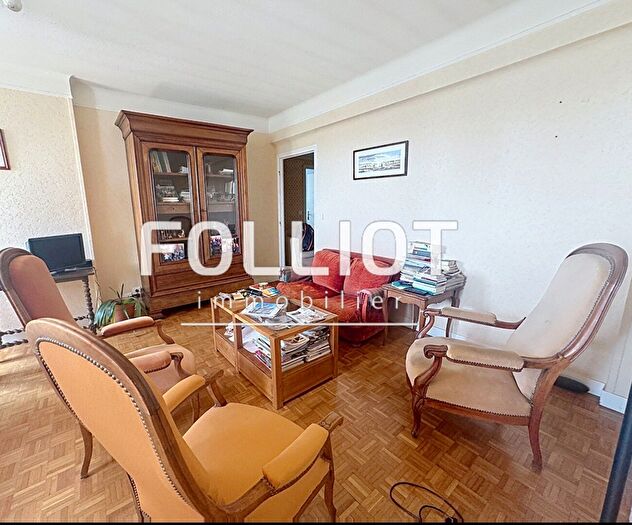 Appartement 4 pièces à Coutances, à vendre