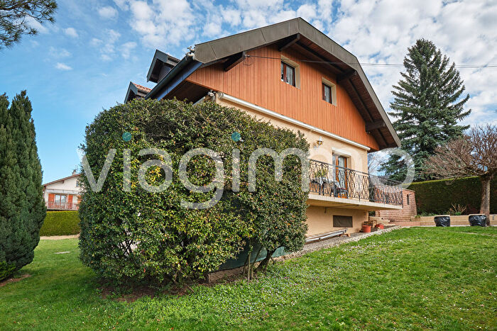 Maison à vendre - Cranves-Sales - 6 pièces - 5 chambres