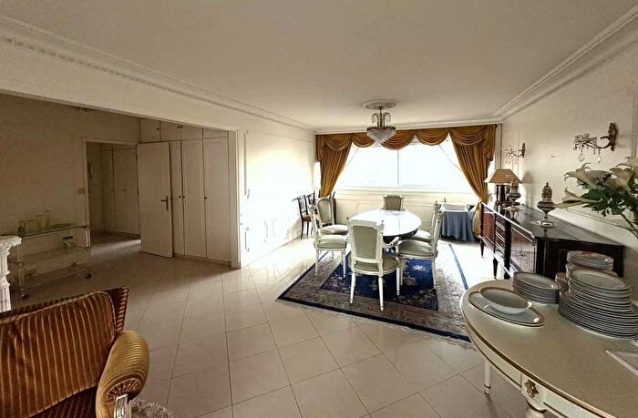 Appartement 5 pièces à Sarcelles, Flanades Cholettes, à vendre