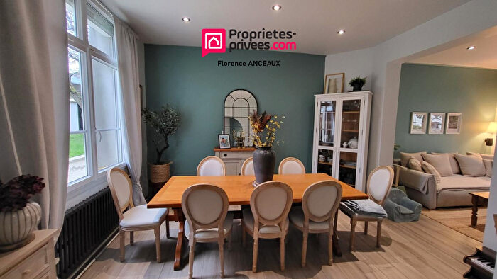 Maison à vendre - Saint-Quentin - 7 pièces - 3 chambres