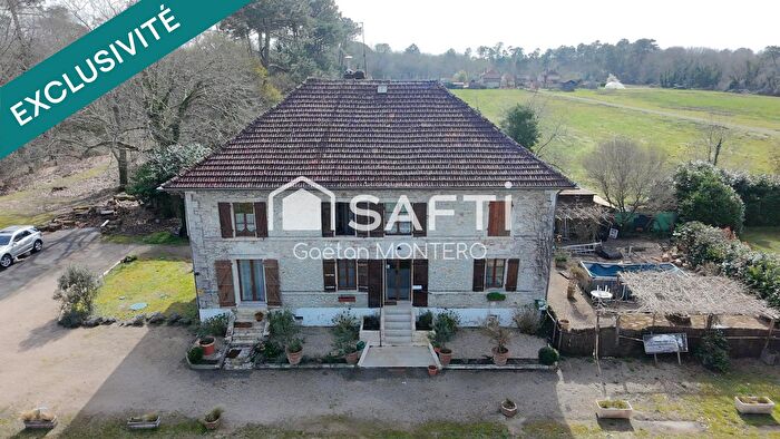 Maison à vendre - Solférino - 9 pièces - 7 chambres