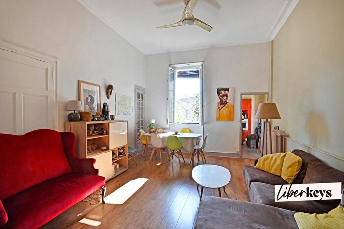 Nîmes, Feuchères : Appartement 4 pièces à vendre
