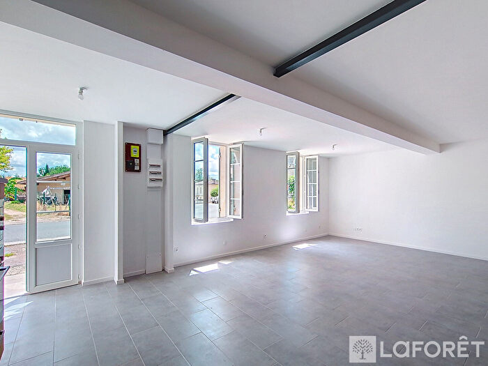 Maison à vendre - Saint-Martin-du-Bois - 5 pièces - 4 chambres