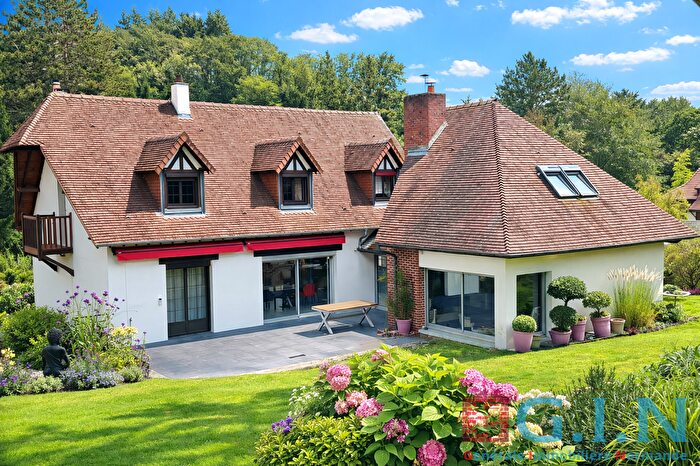 Maison à vendre - Saint-Martin-du-Vivier - 8 pièces - 5 chambres