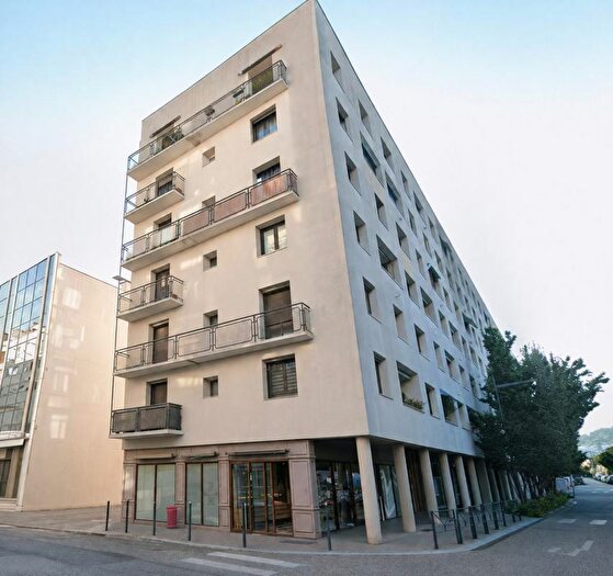 Appartement 5 pièces à Annemasse, à vendre