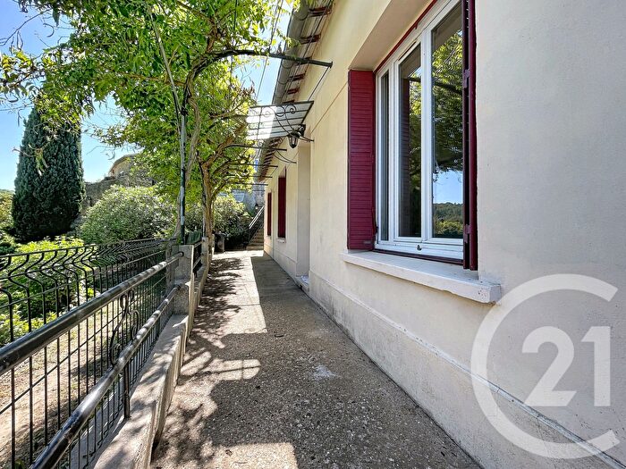 Sabran : Maison 3 pièces à vendre
