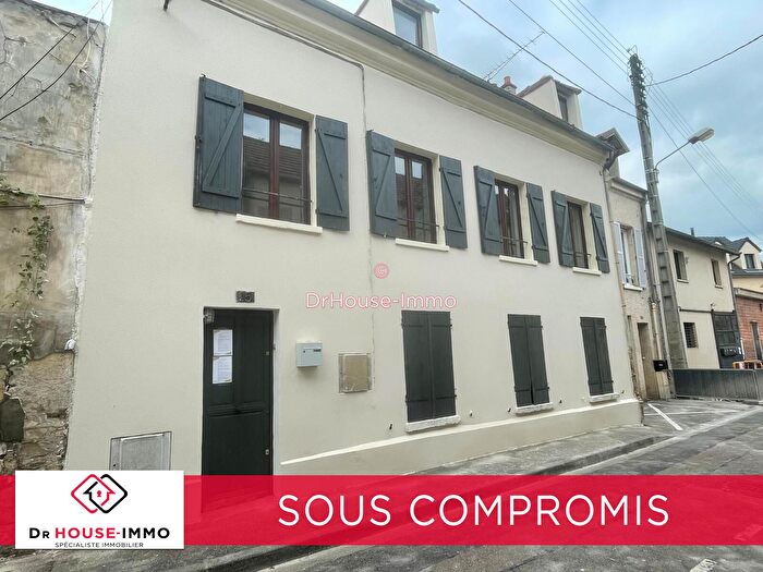 Maison 6 pièces à vendre - Limay, Centre-ville