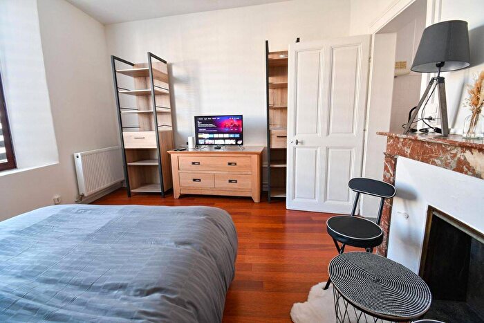 Appartement à louer - Grenoble - 2 pièces - 1 chambre