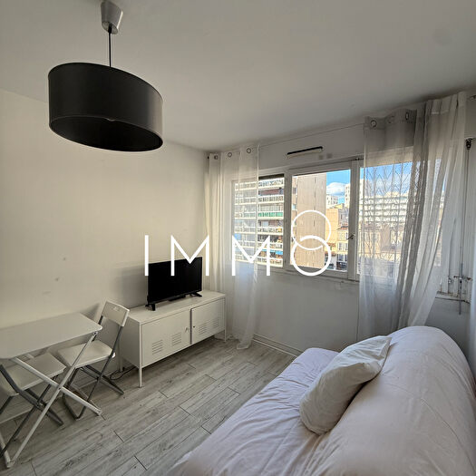 Appartement à louer - Marseille e , Lodi - 1 pièce