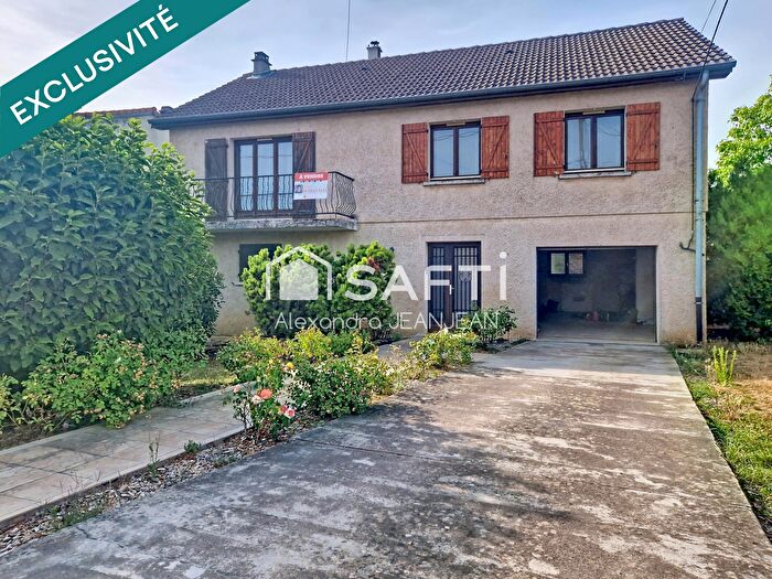 Maison 5 pièces à Rezonville, à vendre