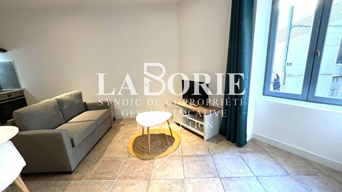 Appartement à louer - Centre Ville, Bagnols-sur-Cèze - 1 pièce