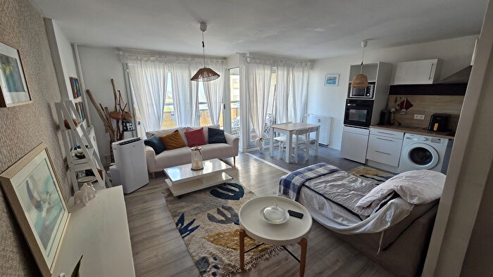 Montpellier, Antigone : Appartement 3 pièces à louer