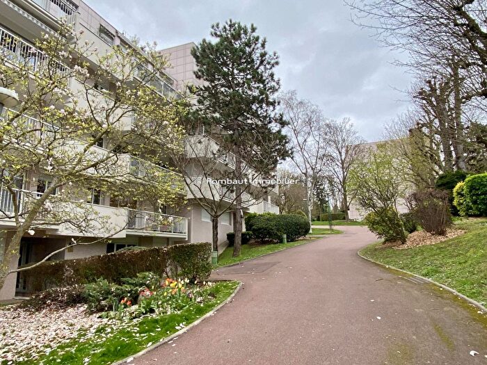 Appartement à vendre - Rueil-Malmaison, Richelieu, Chataigneraie - 4 pièces - 3 chambres