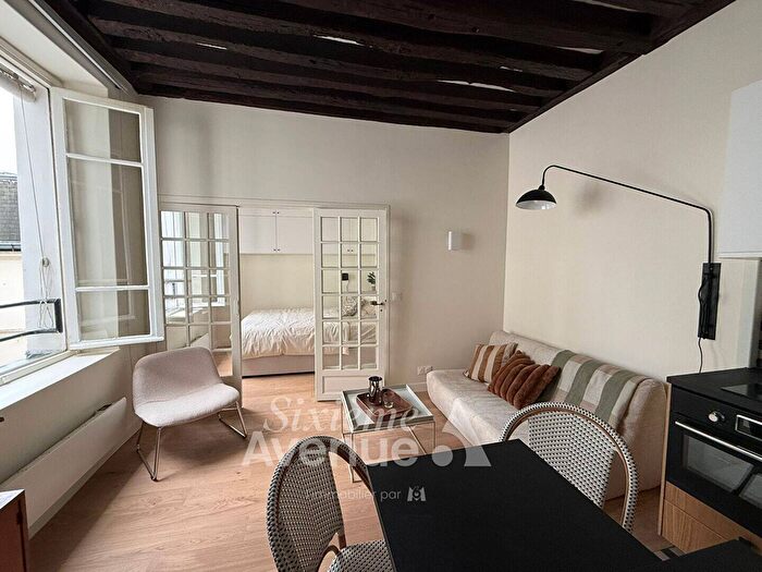 Appartement à louer - Saint Germain des Prés, Paris ème - 2 pièces - 1 chambre