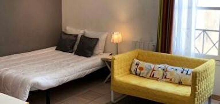 Centre ville, Bordeaux : Appartement 1 pièce à louer