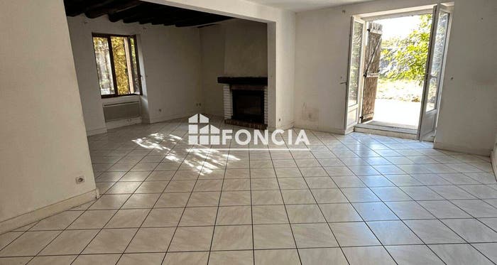 Maison 5 pièces à louer à Gometz-le-Châtel