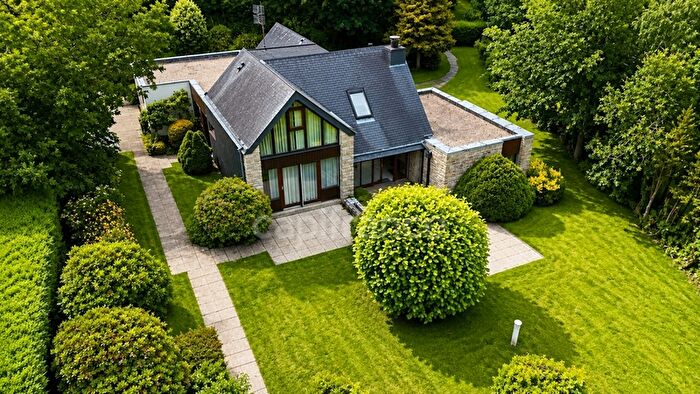 Maison 8 pièces à vendre - Carhaix-Plouguer