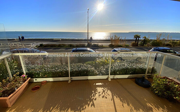 Appartement à vendre - La Baule-Escoublac, La Baule-les-Pins - 3 pièces - 2 chambres