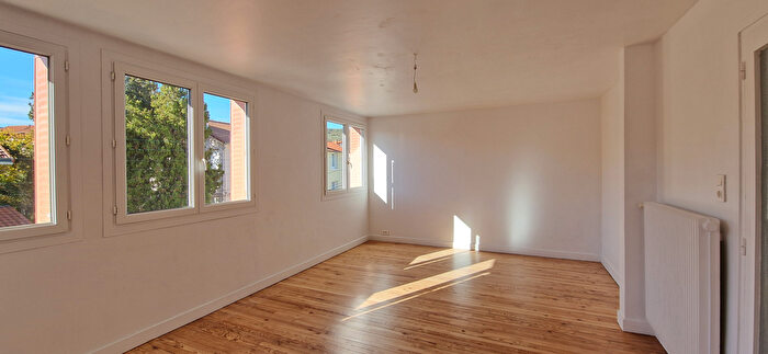 Appartement à vendre - Clermont-Ferrand, Chanteranne, La Glacière - 3 pièces - 2 chambres