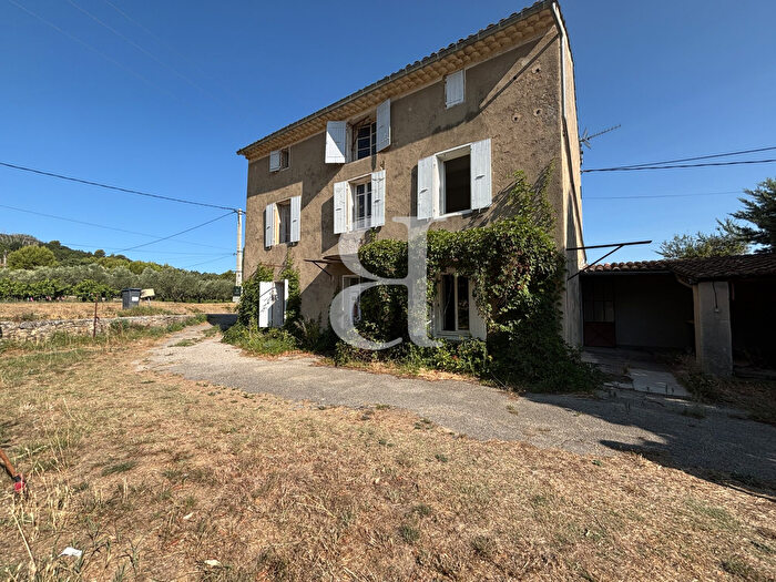 Maison 7 pièces à Malaucène, à vendre