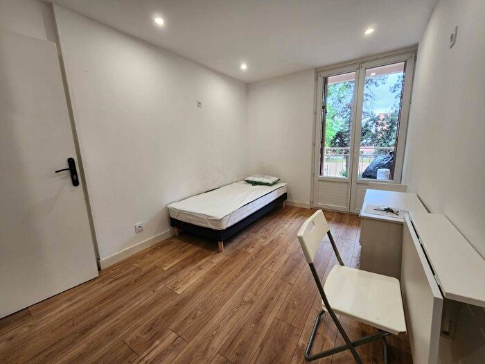 Appartement à louer - Croix Luizet, Villeurbanne - 1 pièce