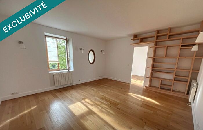 Appartement à vendre - Issy-les-Moulineaux, Les Epinettes, Le Fort, Les Hauts dIssy - 4 pièces - 3 chambres