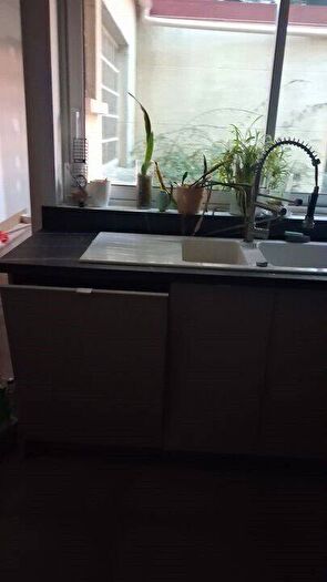 Ouest, N ux-les-Mines : Appartement 1 pièce à louer