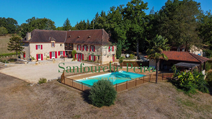 Maison à vendre - Daglan - 15 pièces - 10 chambres