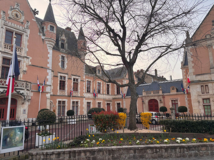 Appartement à louer - Étampes, Centre-Ville - 3 pièces - 1 chambre