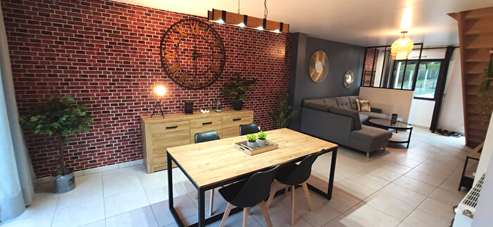 Maison à louer - Houdan - 4 pièces - 3 chambres