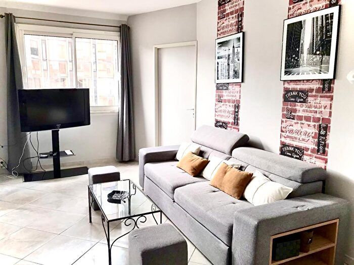 Pau, Centre-ville : Appartement 3 pièces à vendre