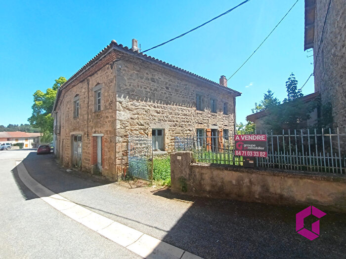 Maison 1 pièce à vendre à Jullianges