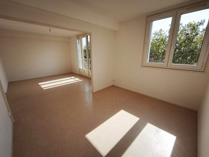 Appartement 4 pièces à louer à Genlis