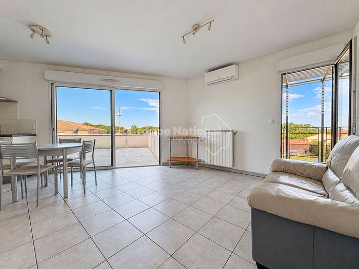 Robion : Appartement 2 pièces à louer