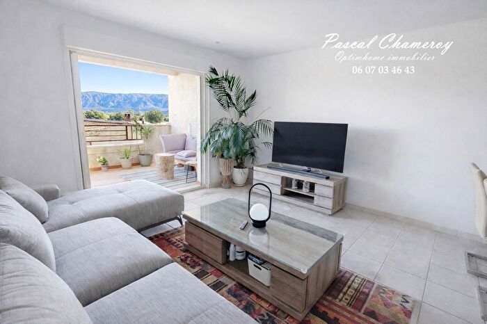 Appartement à vendre - Cavaillon, Basses Ferrailles, Jas, Hautes Ferrailles - 3 pièces - 2 chambres