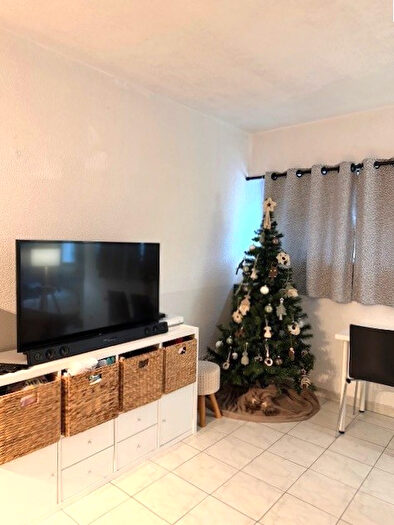 Appartement à louer - Marseille e , Baille - 2 pièces - 1 chambre