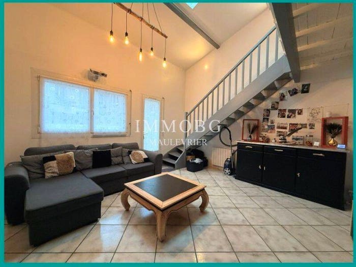 Maison 5 pièces à Vezins, à louer